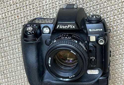 Зеркальный фотоаппарат FujiFilm S3Pro