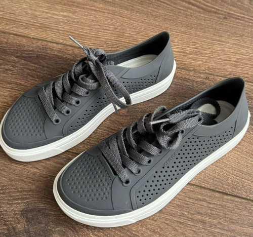 Слипоны женские Crocs