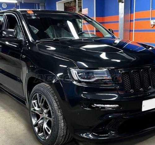 Стекло лобовое jeep grand cherokee