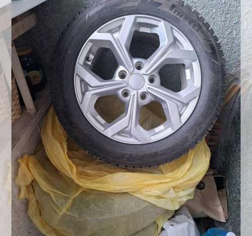 Шины зимние Pirelli Ice Zero R16   диски ReStyle