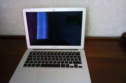 Продам ноутбук Apple Mac book Air 2012