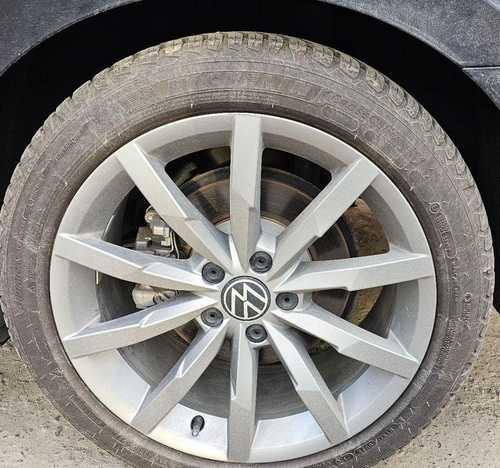 Michelin CrossClimate 2 235/45 R18 98Y
