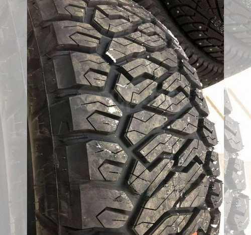 Maxxis AT-811 Razr AT 245/75 R17 121S