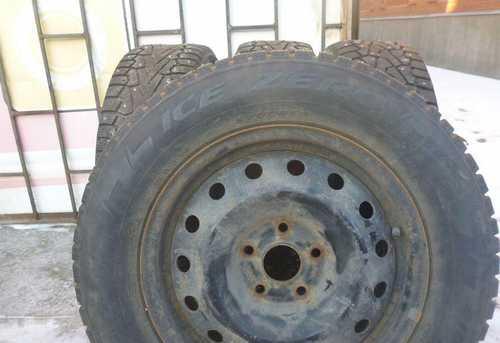 Amtel Classic 215/65 R16 100C