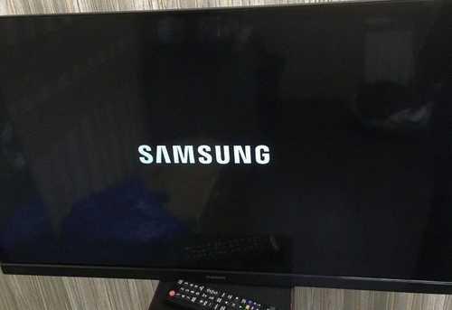 32" Телевизор Samsung UE32T4002AK LED (п87)