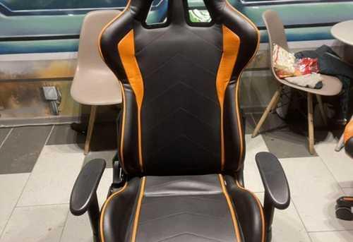 Кресло игровое компьютерное DX Racer oh/fe08/no