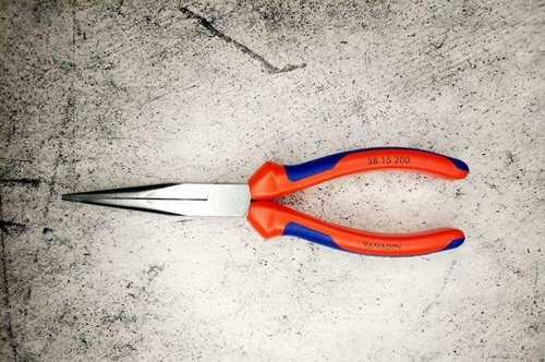 Knipex 38 15 200 Плоскогубцы механика, 200 мм