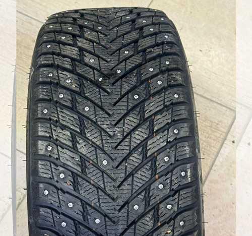 Arivo Ice Claw ARW7 235/35 R19 91T