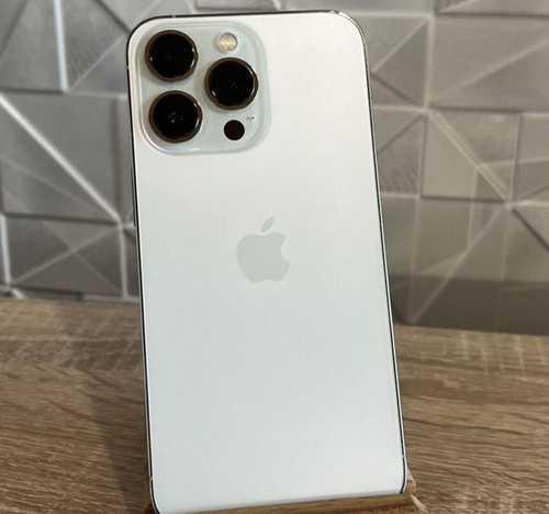 iPhone 13 Pro, 256 ГБ