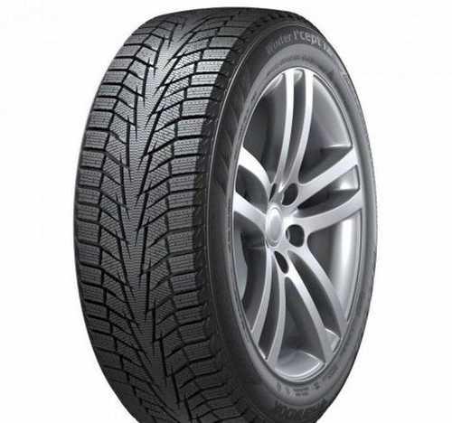 Hankook Winter I'Cept iZ 2 W616 215/55 R17