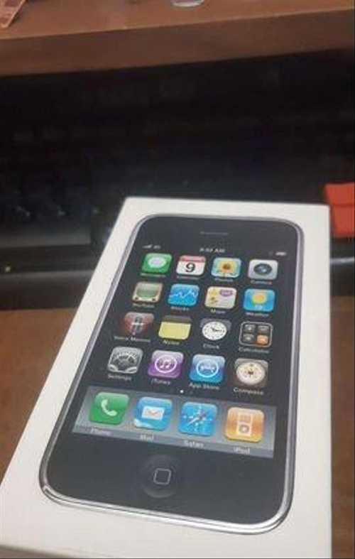 Коробка от iPhone 3Gs