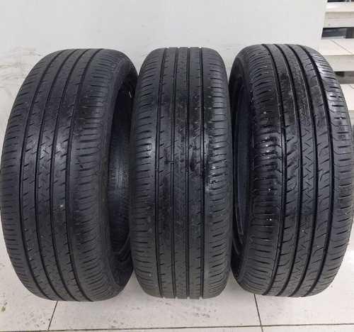 Goodyear EfficientGrip Performance SUV 225/55 R19 99V