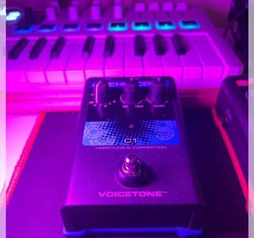 TC Helicon Voicetone C1