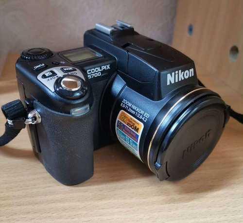 Компактный фотоаппарат Nikon coolpix 5700