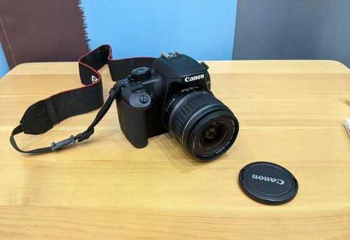 Зеркальный фотоаппарат Canon EOS 1000D + Сумка