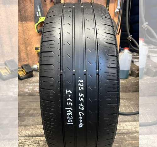 Goodyear EfficientGrip SUV 4x4 225/55 R19 99V