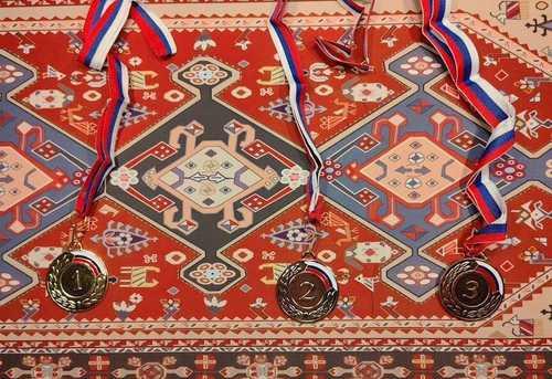 Комплект спортивных медалей и грамот