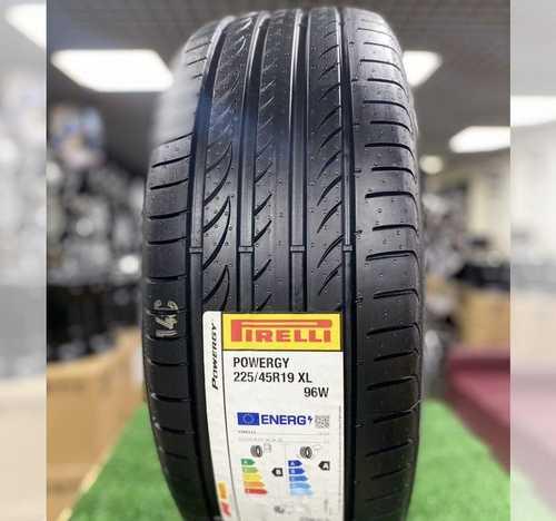 Pirelli Powergy 225/45 R19 96W