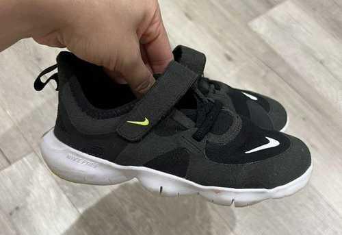 Кроссовки детские nike 30 EU