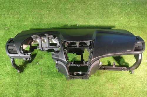 Торпедо Hyundai Solaris седан 1.6 2012