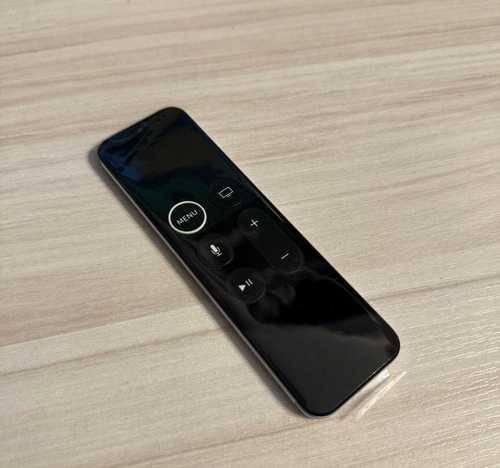 Новый Пульт Apple TV Siri Remote