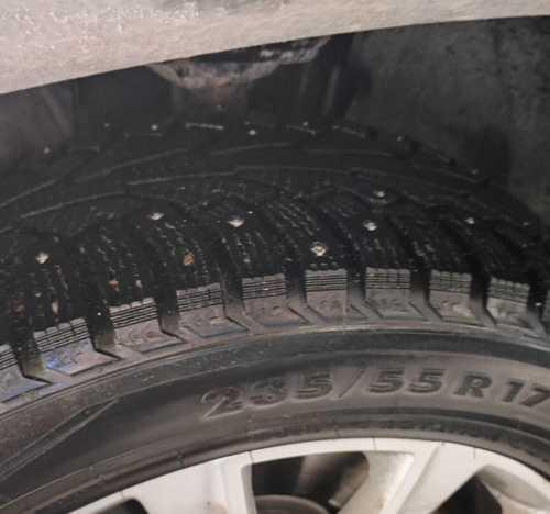 Nokian Tyres Hakkapeliitta 5 235/55 R17 103T