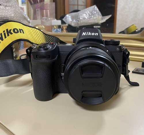 Фотоаппарат nikon z6   объектив nikkor z 40 mm