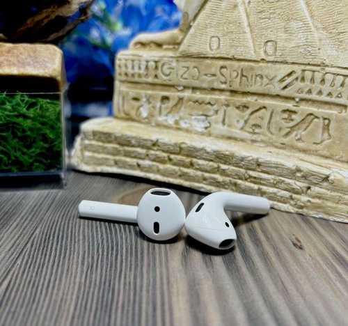 Airpods 1,2 оригиналы с новыми акб