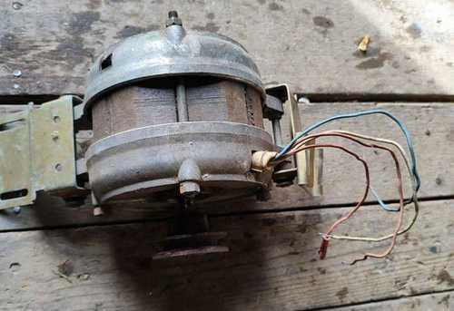 Электродвигатель от стиральной машины чайка