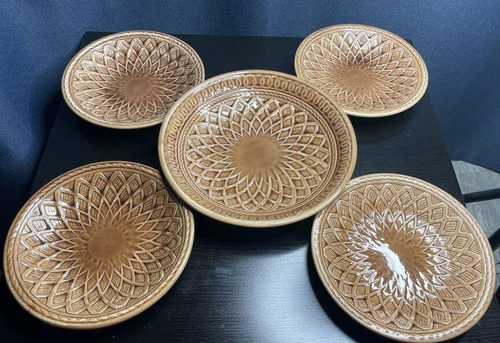Керамические тарелки Конаково