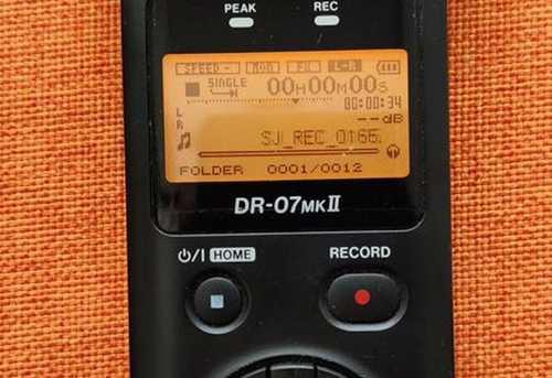 Цифровой диктофон (рекордер) Tascam DR-07 mkII