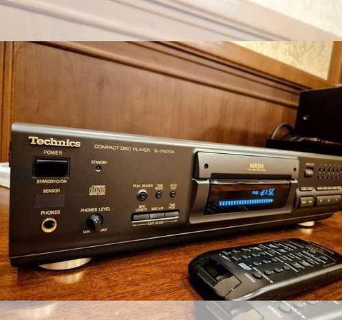 CD player Technics SL-PS670A