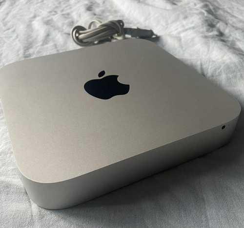 Apple Mac mini i5 3k ssd240 8ram