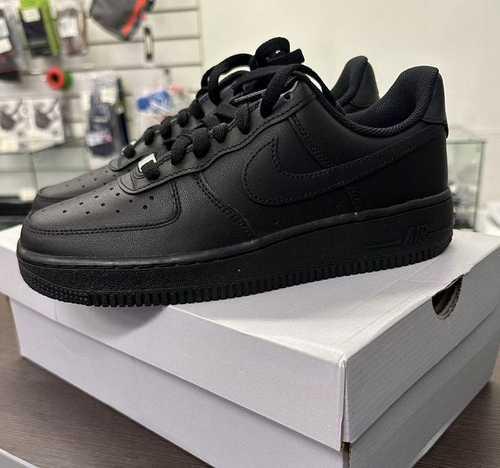 Кроссовки (Оригинал) Nike Air Force 1’07