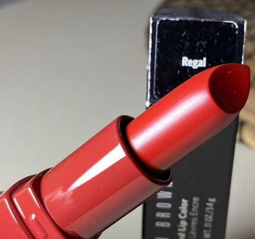 Помада Bobbi Brown Regal красный