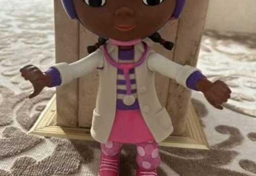 Кукла доктор Плюшева DOC McStuffins