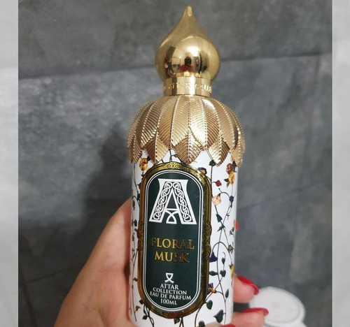 Attar collection floral musk