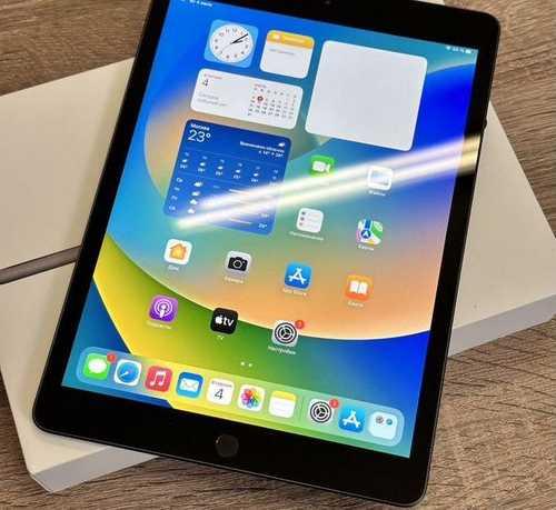 Идеал iPad 8 (2020) 32Гб WiFi рст Полный комплект