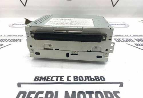 CD магнитола медиаплеер радиоприёмник Volvo XC70