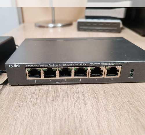 Коммутатор TP-link TL-SF1006P