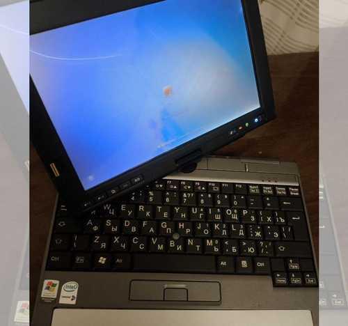 Ноутбук Fujitsu Siemens lifebook P1610