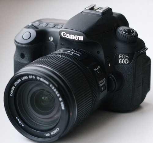 Фотоаппарат зеркальный canon EOS 60D в состоянии н