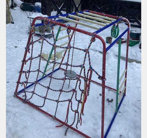 Игрушки