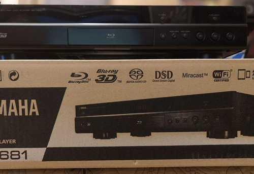 3D Blu-Ray-плеер Yamaha BD-S681