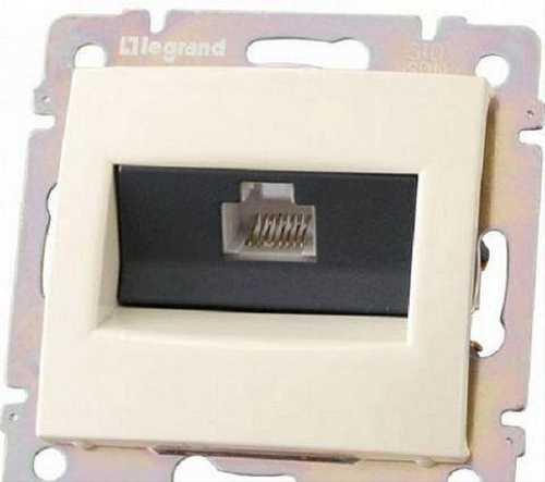 Розетка компьютерная Legrand Valena Classic RJ45