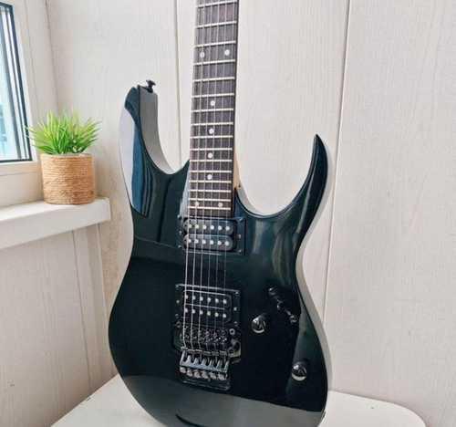 Электрогитара Ibanez RG220B (Korea)