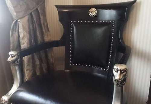 Кресло дизайнерское кожаное Италия
