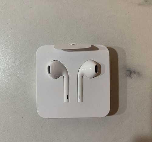 Наушники Apple earpods 3,5 проводные новые