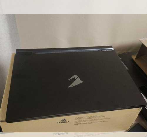 16" Ноутбук aorus 16 BKF