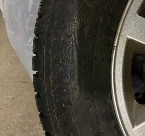 Nordman 8 235/65 R17 103T